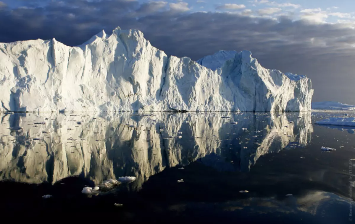 Picha za icebergs na glaciers, ambayo baridi hupiga;) 7528_10