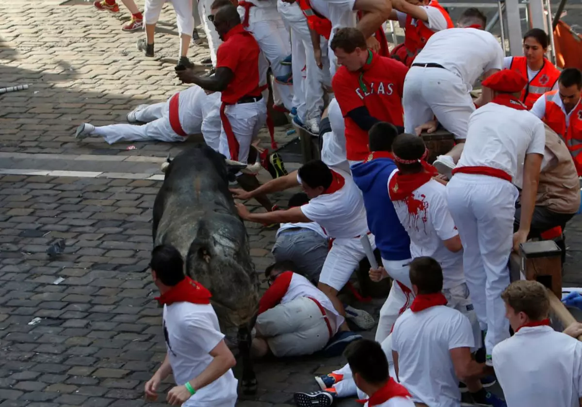 Ukugijima izinkunzi ngeSpanishi Pamplona