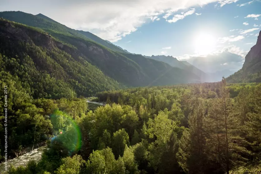 Alla, Buryatia - สถานที่บำบัดวิญญาณและร่างกาย! ช่างภาพ Shatov Aleksey 7756_9