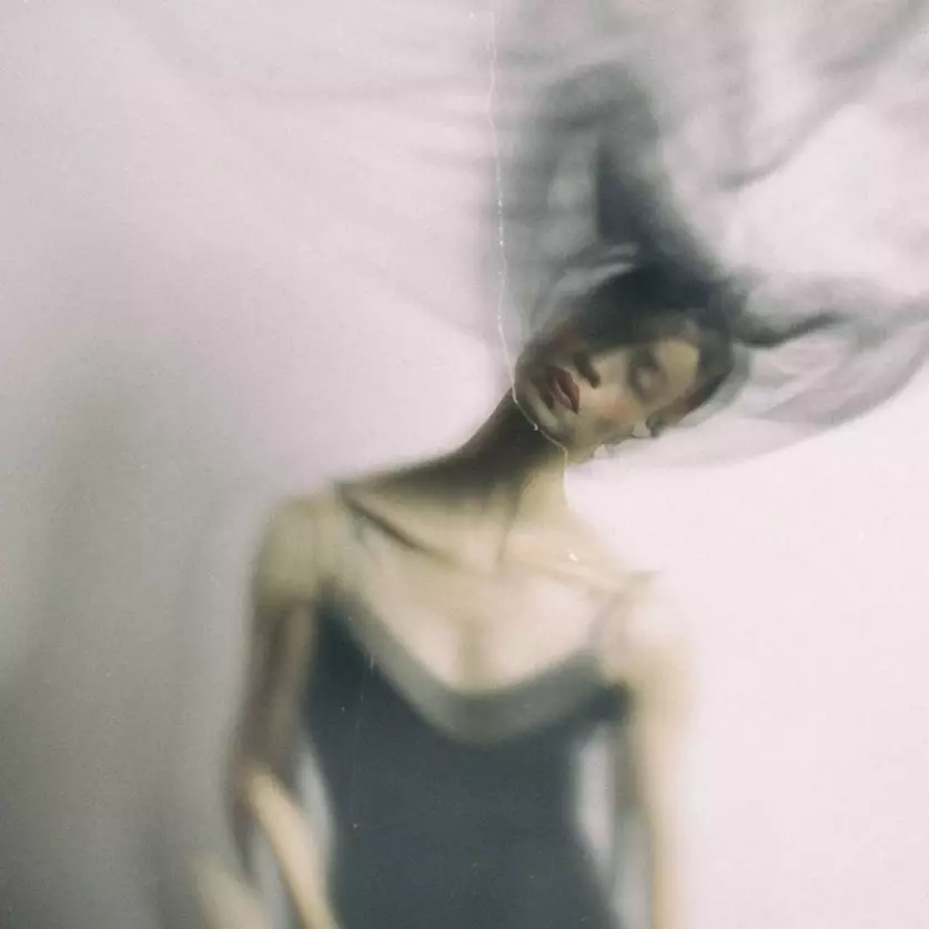 Lentearen Josephin Cardin (Josephine Cardin) sentimenduen kaosa 7774_5