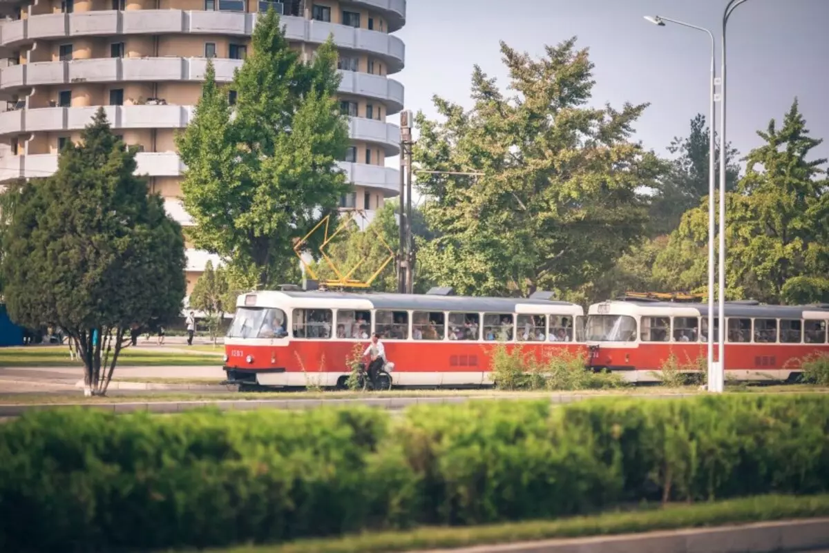 Skaistums un tīrība: Ziemeļkoreja Lens Ruben Teo (Reuben Teo) 7882_12