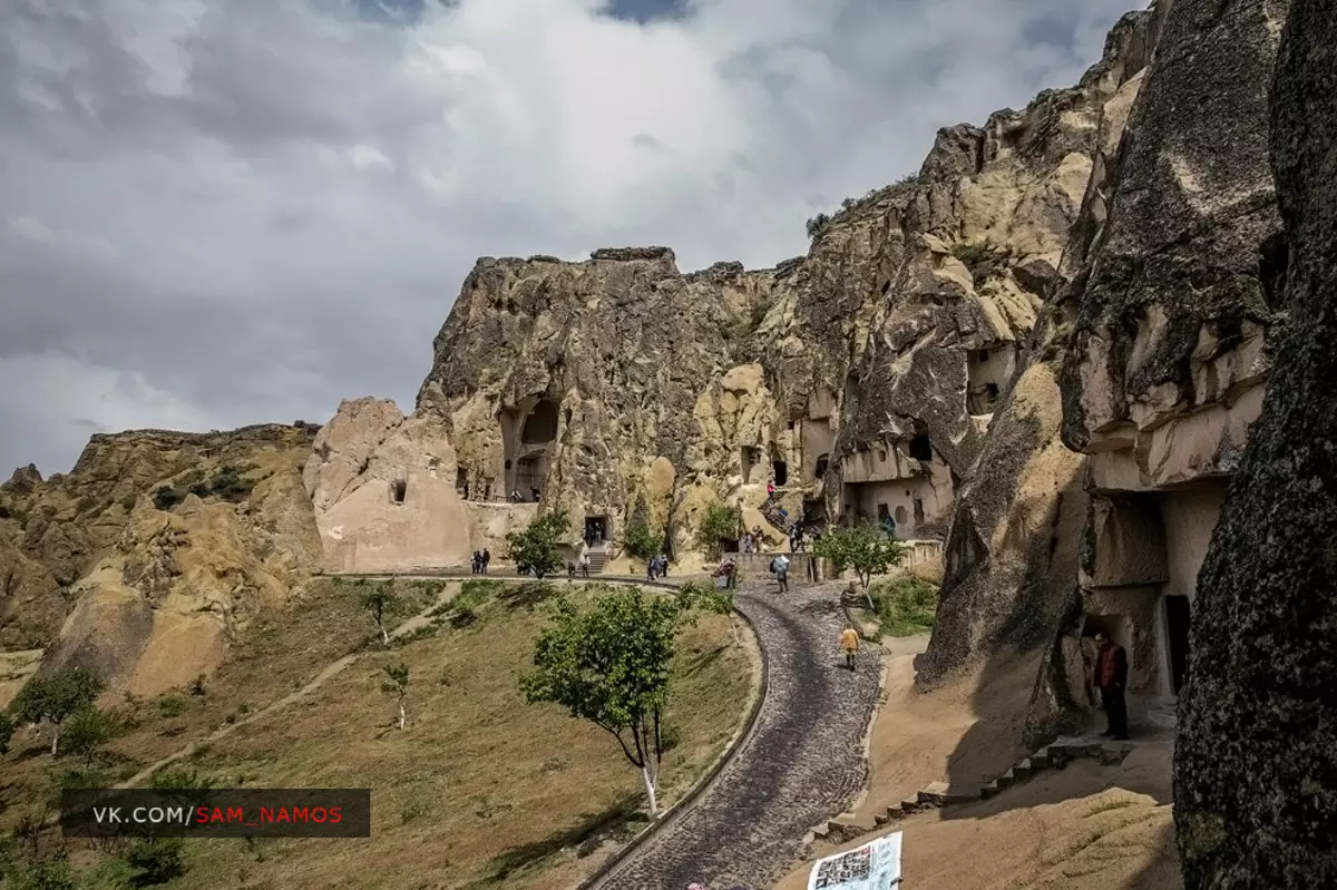 Women's Monastery Kizlar Manastiri).