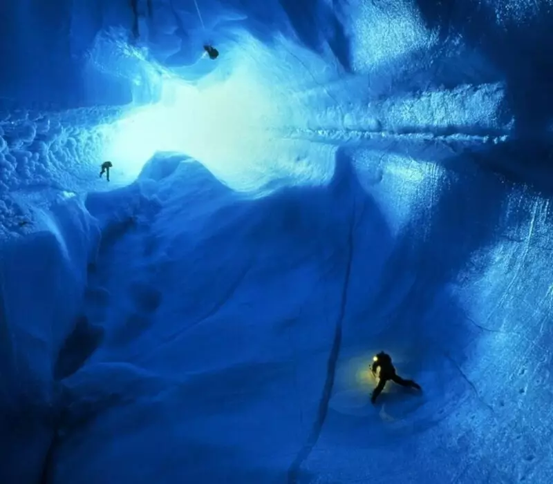 Torri di ghiaccio e caverne Volcano Erebus 78_10