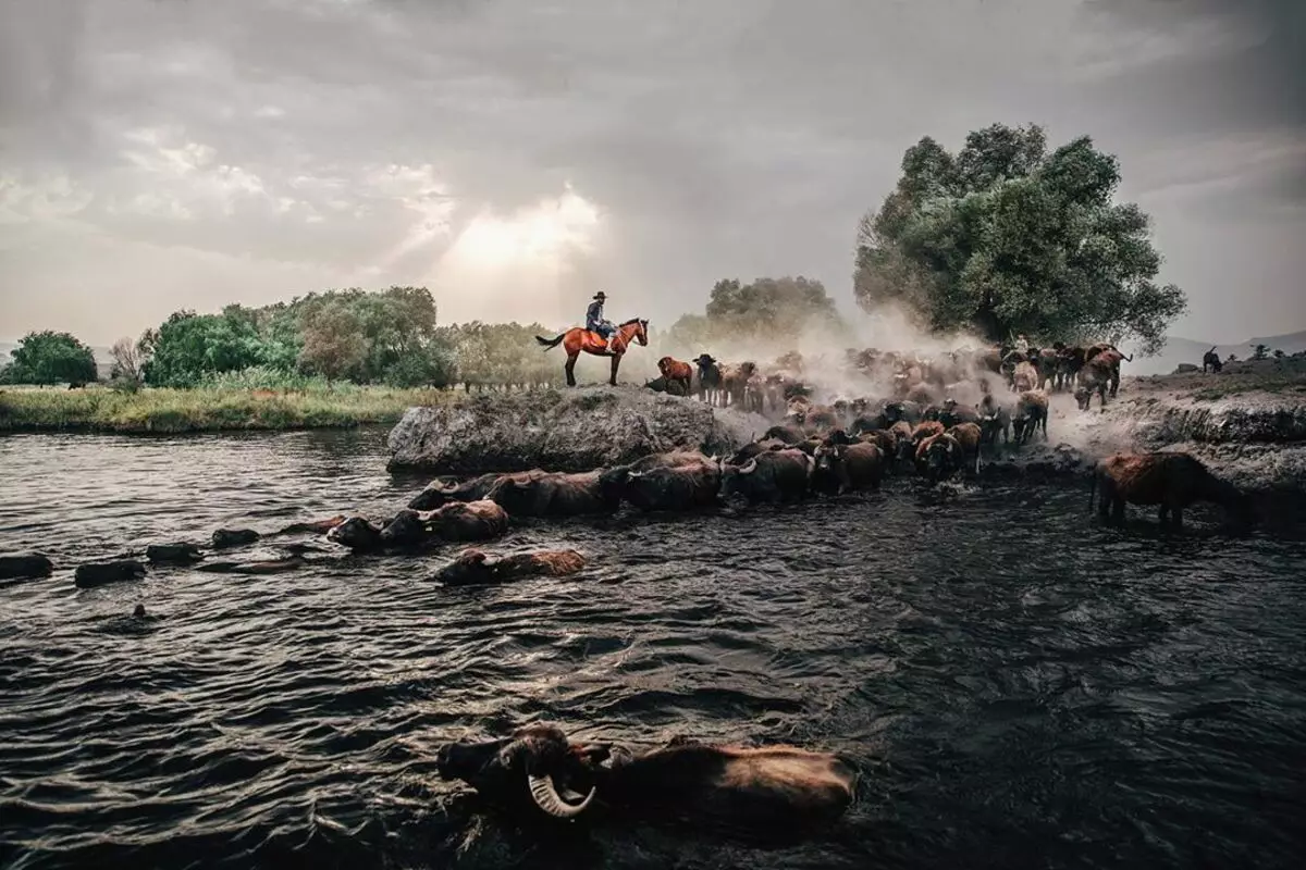 Vzrušujúce fotografie z Ahmet Erdema Travel 81_18