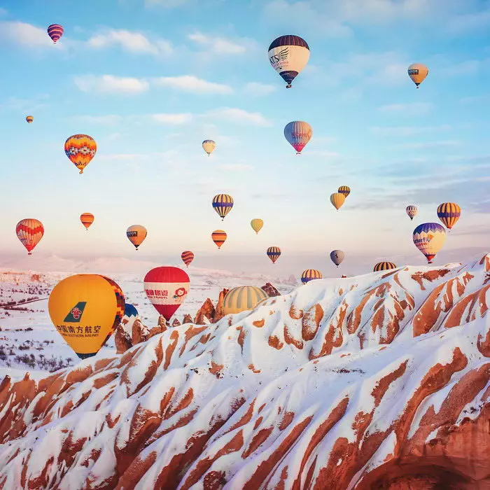 Mountiya, Sun û Balloon ... Bedewiya Cappadocia di wêneyên Christina Makeeva 8214_15