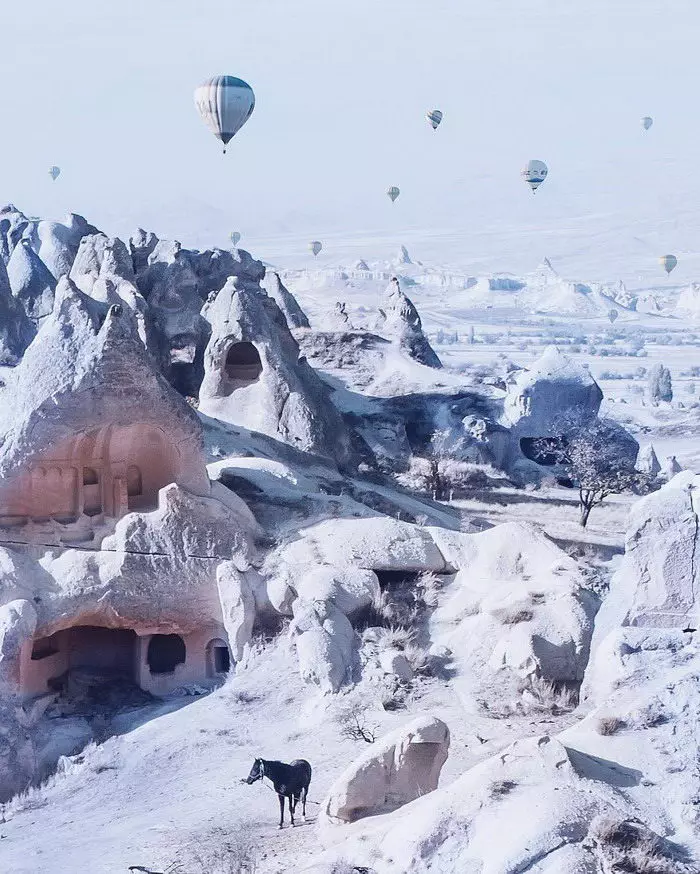 Gunung, matahari dan belon ... Keindahan cappadocia dalam gambar Christina Makeeva 8214_6