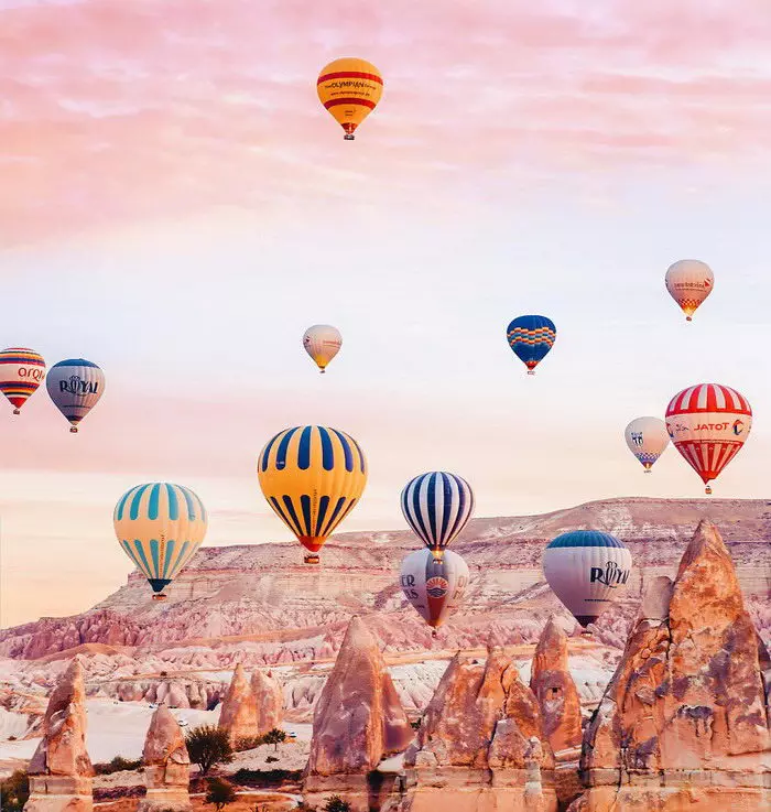 Gunung, matahari dan belon ... Keindahan cappadocia dalam gambar Christina Makeeva 8214_7