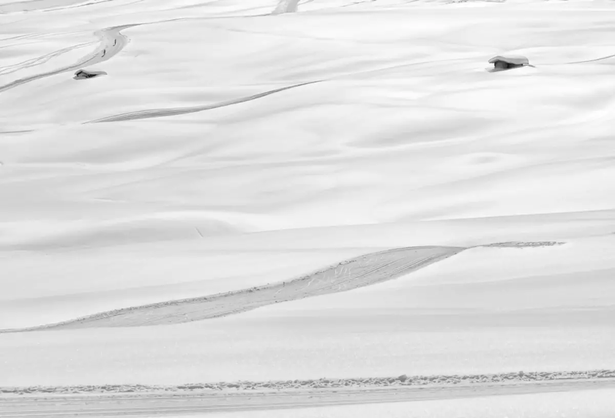 Snow figures. Photographer Rosario Chivello 7.