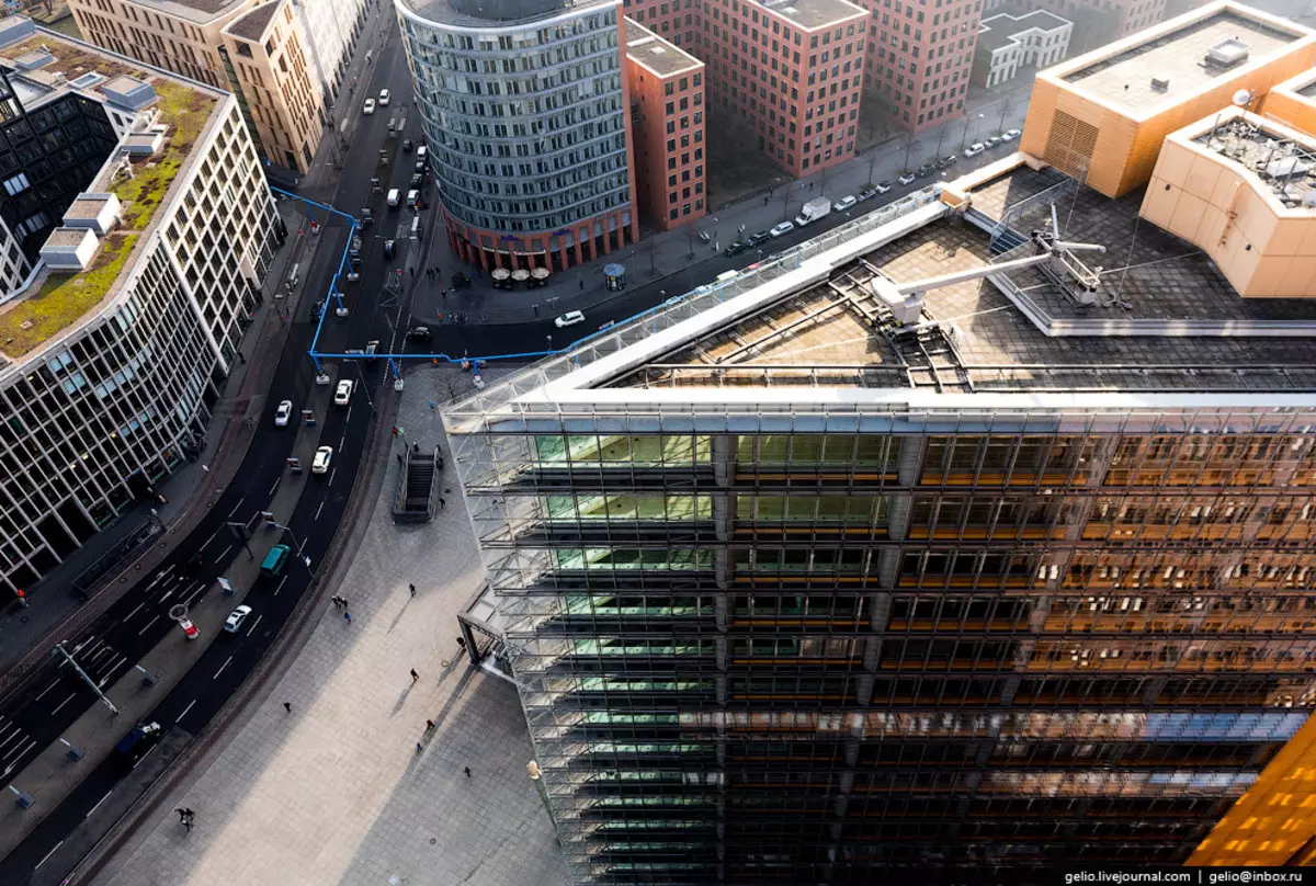 Building of the Berlin Office Consulting and Audit-Companies PricewaterhouseCoopers.