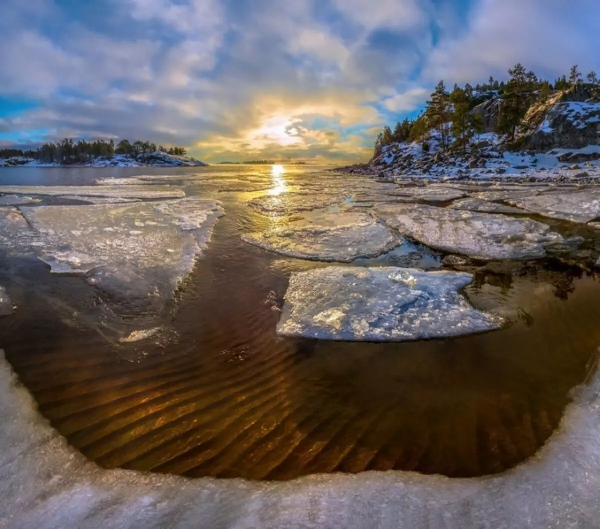 ความงามที่เป็นเอกลักษณ์ของ Ladoga ฤดูหนาวในเลนส์ของ Fedor Lashkov 8686_18