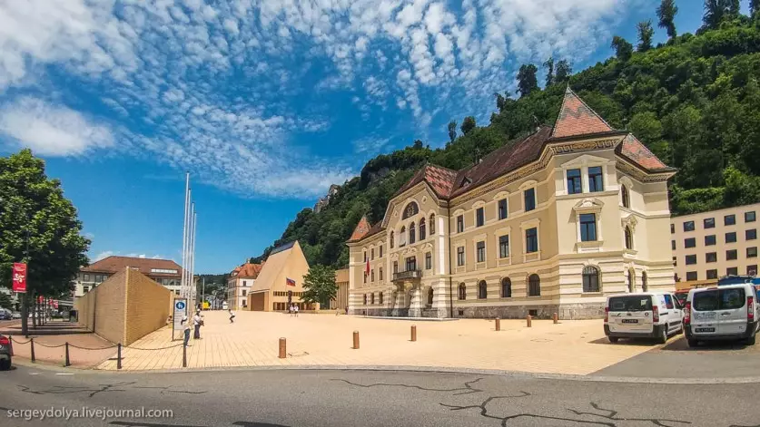 ¡Alrededor de Liechtenstein durante 80 minutos! El fotógrafo sergey shady. 8899_13