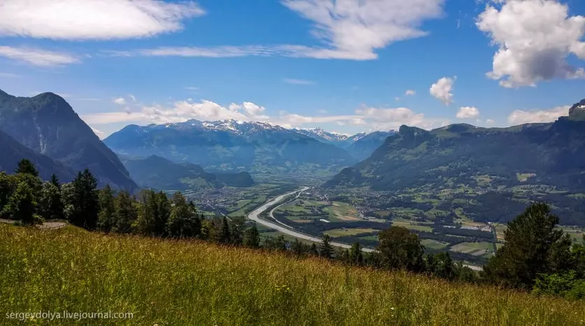 ¡Alrededor de Liechtenstein durante 80 minutos! El fotógrafo sergey shady. 8899_2