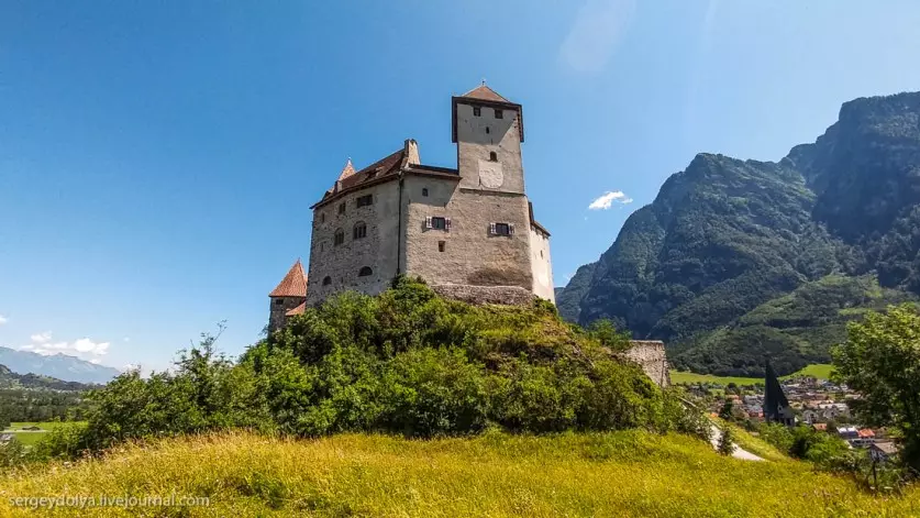 ¡Alrededor de Liechtenstein durante 80 minutos! El fotógrafo sergey shady. 8899_21