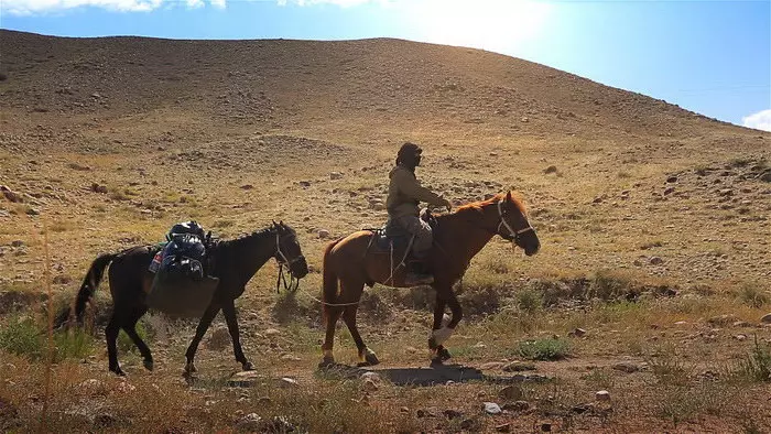 Kirgistani duhet të vizitojë çdo kostum foto: Zahariz Khuzaimah (Zahariz Khuzaimah) 8909_7