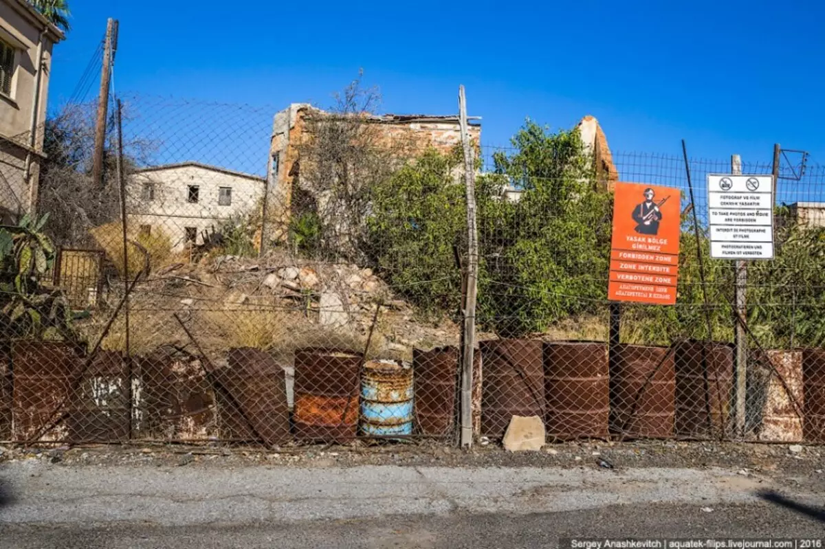 Ghost City of Famagusta, Cypern i bilderna av Sergey Anashkevich 9154_17