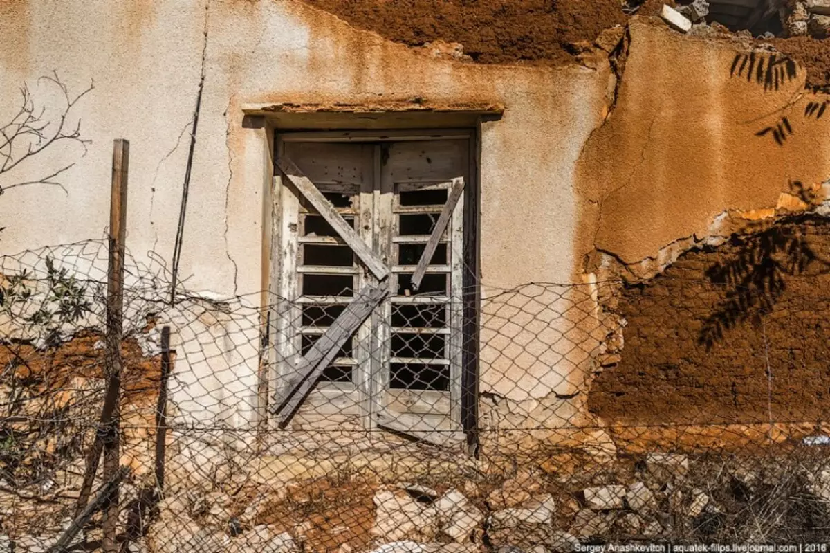 Cidade fantasma de Famagusta, Chipre nas fotos de Sergey Anashkevich 9154_26