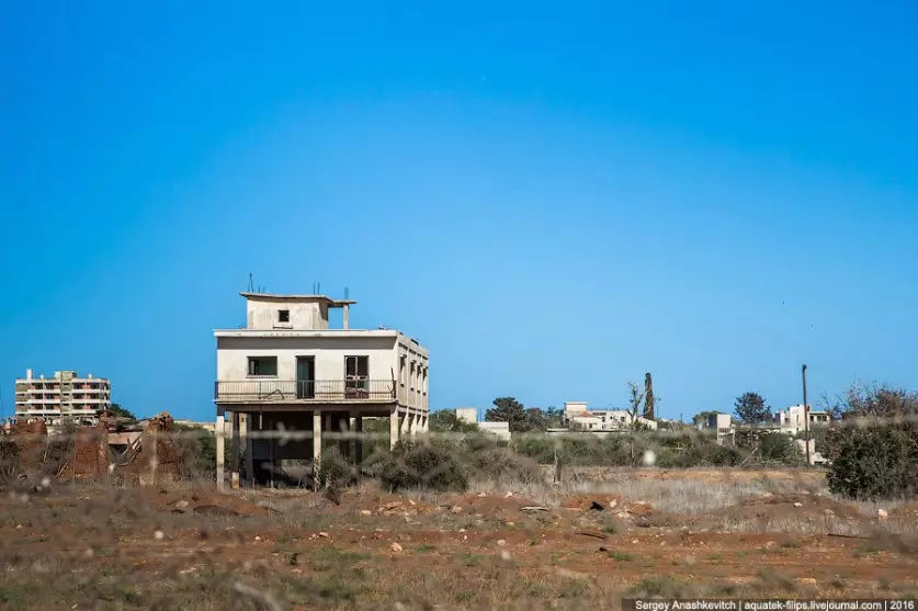 Ghost City of Famagusta, Cypern i bilderna av Sergey Anashkevich 9154_30