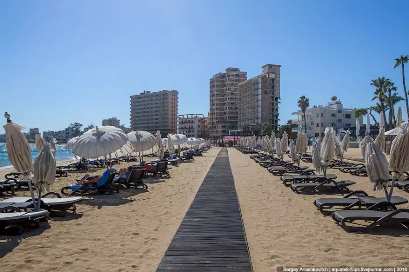 Ghost City of Famagusta, Cypern i bilderna av Sergey Anashkevich 9154_39