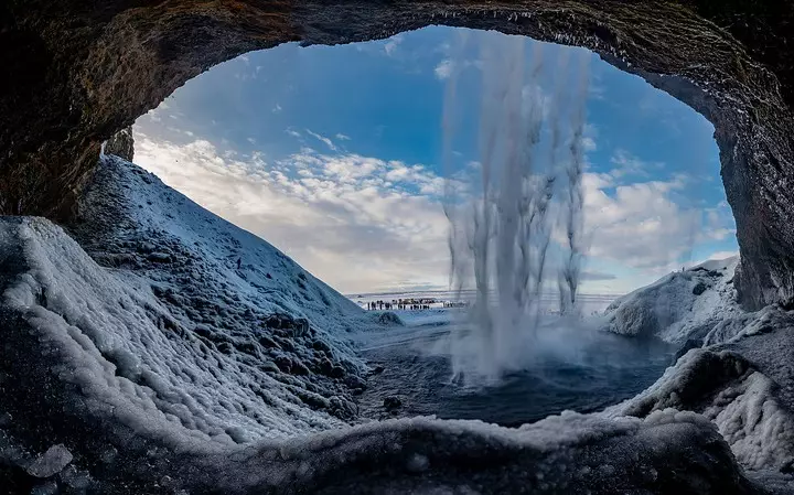 10 sa labing matahum nga mga talon sa Iceland 936_3