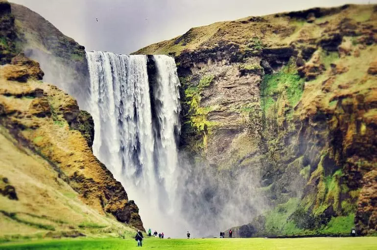 10 of the most beautiful waterfalls of Iceland 936_8