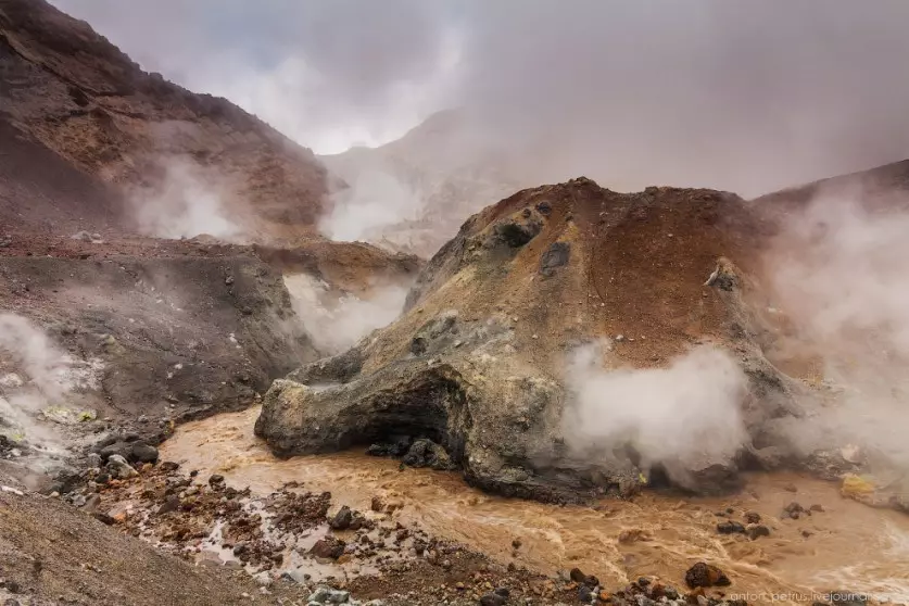 Җир асты. Антон Ленс Ленс Пенелстагы Мутновский volcano 9560_13