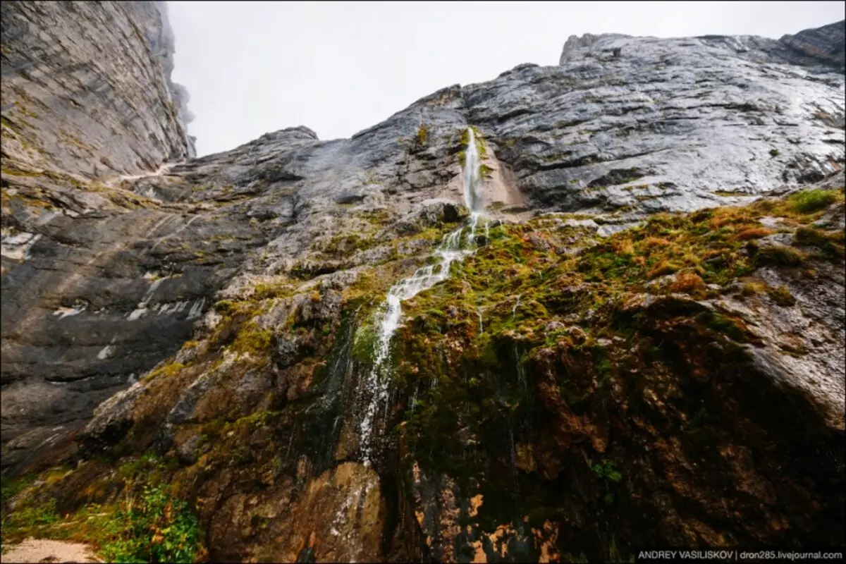 Hæsta Pchasky foss Rússlands með augum Andrei Vasiliskova 9579_1