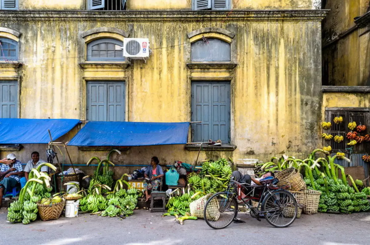 Macho ya Myanmar ya mpiga picha wa Afrika Kusini Edrian Lowe (Adriaan Louw) 9587_8